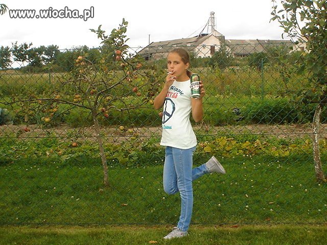 Mam już 12 lat i wrzucam takie foty na Nk... - wiocha.pl absurd 717210