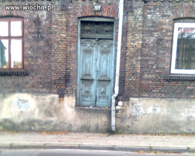 Za wysokie progi... - wiocha.pl absurd 561533